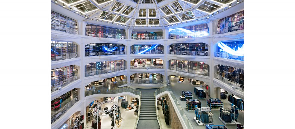 Primark Flagship Madrid Store | Reggiani Illuminazione